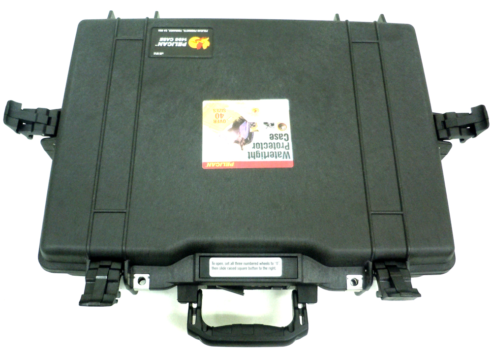 EA927-12｜480x332x 96mm(内寸) 防水ｹｰｽ(17"ﾉｰﾄﾊﾟｿｺﾝ)のページ