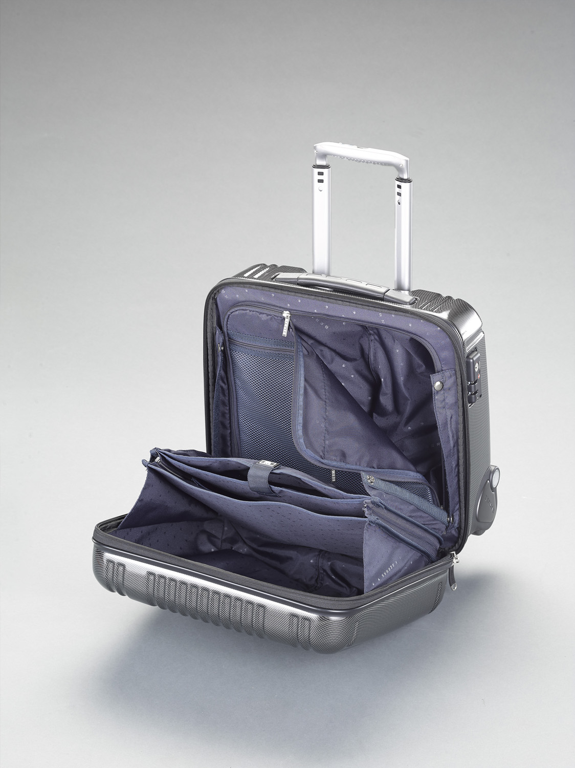 EA927AX-21｜420x230x380mm/31L キャリーケースのページ