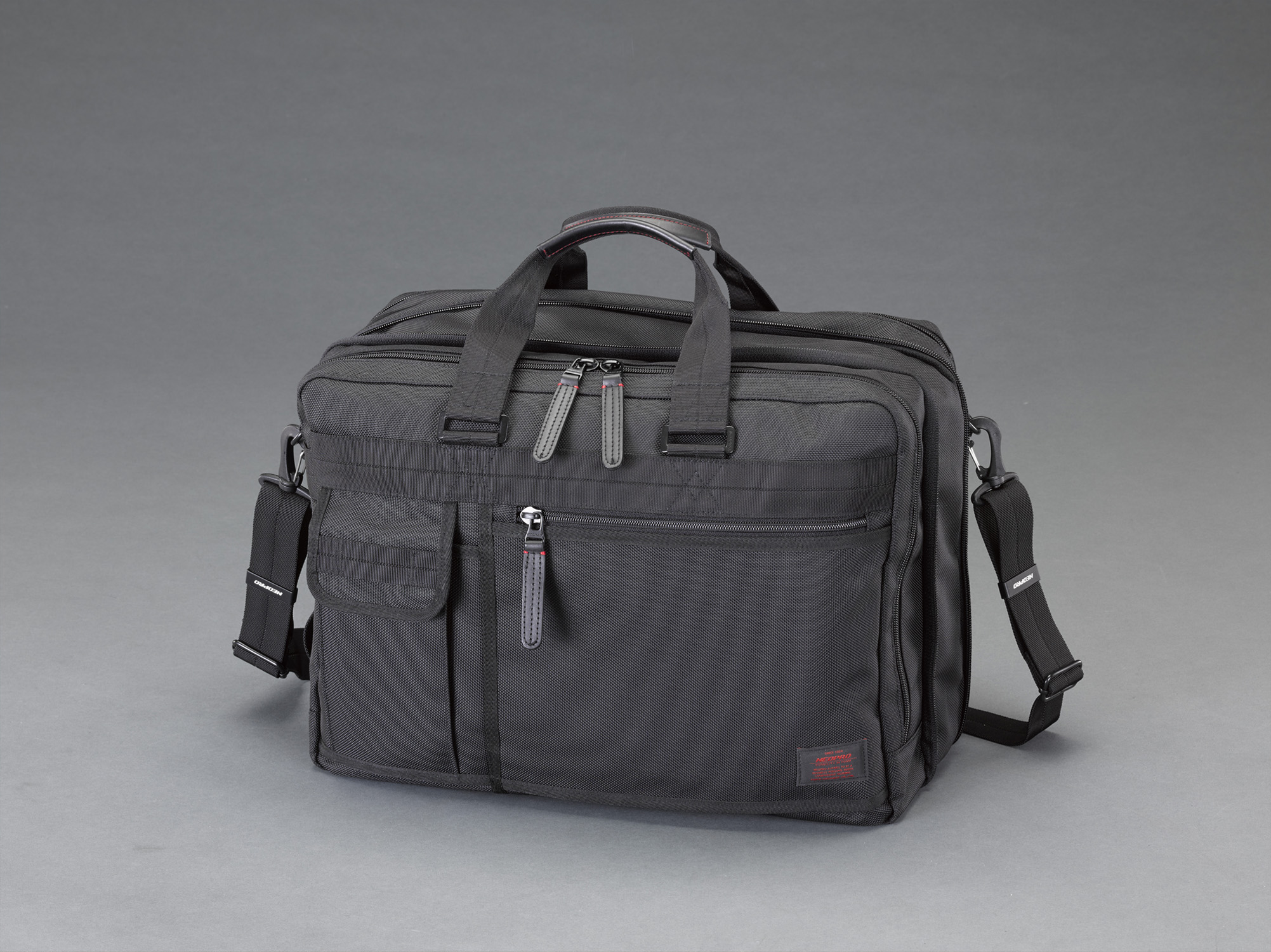 EA927BE-31A｜430x320x140mm ビジネスバッグのページ